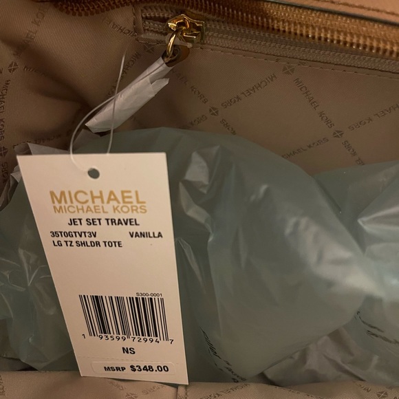 Michael Kors | Bags | Authentic Brand New Micheal Kors Jet Set White ...